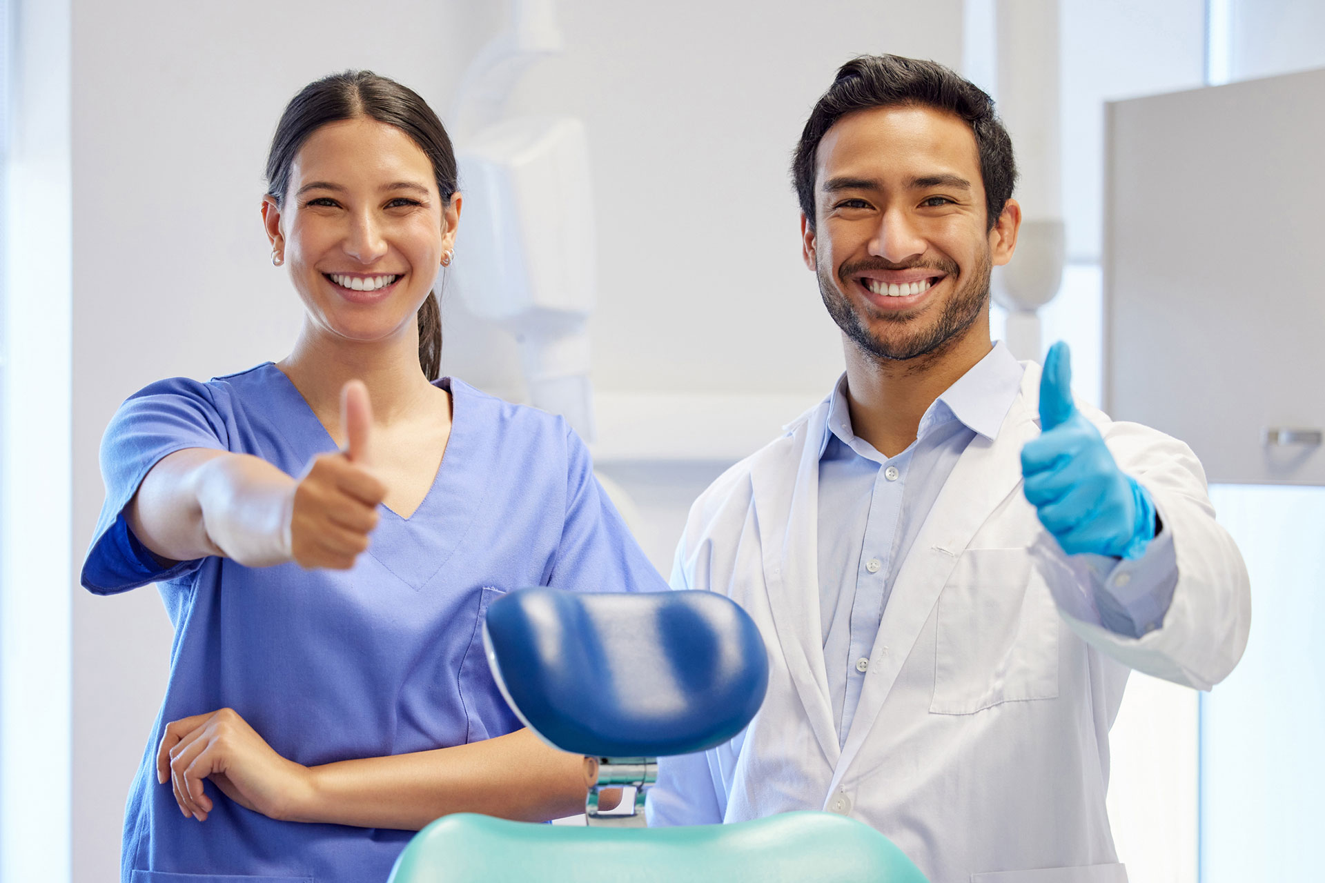 Denture Professionals in Los Angeles, CA | Denture Design Experts